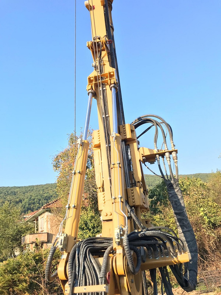 Bauer BG11 for sale | Used Bauer BG11 Rotary Piling Rigs for sale ...