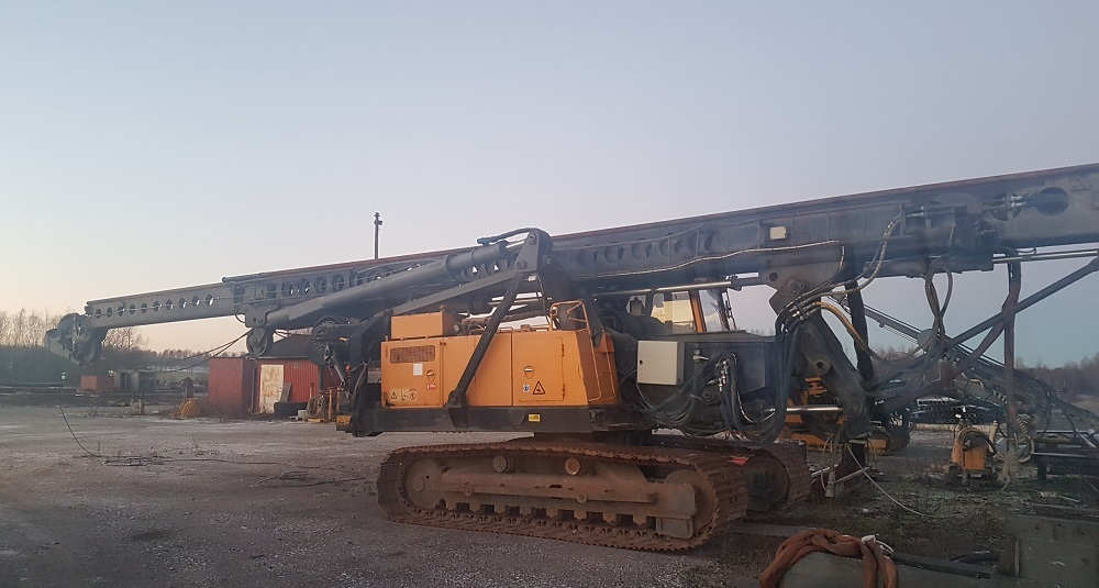 Banut 700 for sale | Used Banut 700 Hammer Piling Rigs for sale | Banut ...