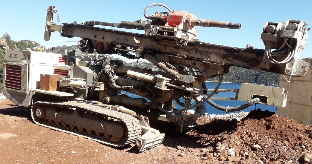 Comacchio MC15 for sale | Used Comacchio MC15 Mini Piling / Anchoring ...
