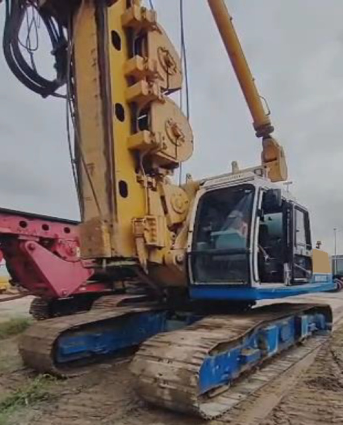 Bauer BG 25C for sale | PF 39306 | Used Bauer BG 25C Rotary Bored ...