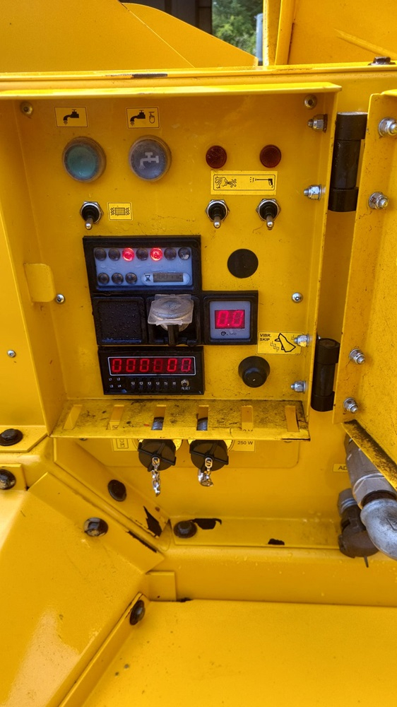 Bunker B100XP for sale | PF 39742 | Used Bunker B100XP Piling ...