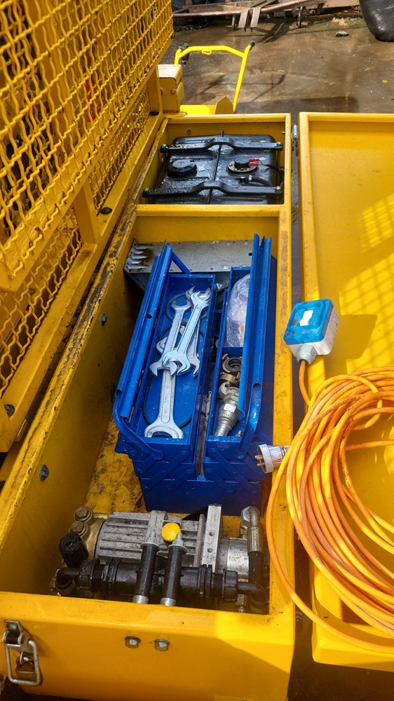 Bunker B100XP for sale | PF 39742 | Used Bunker B100XP Piling ...